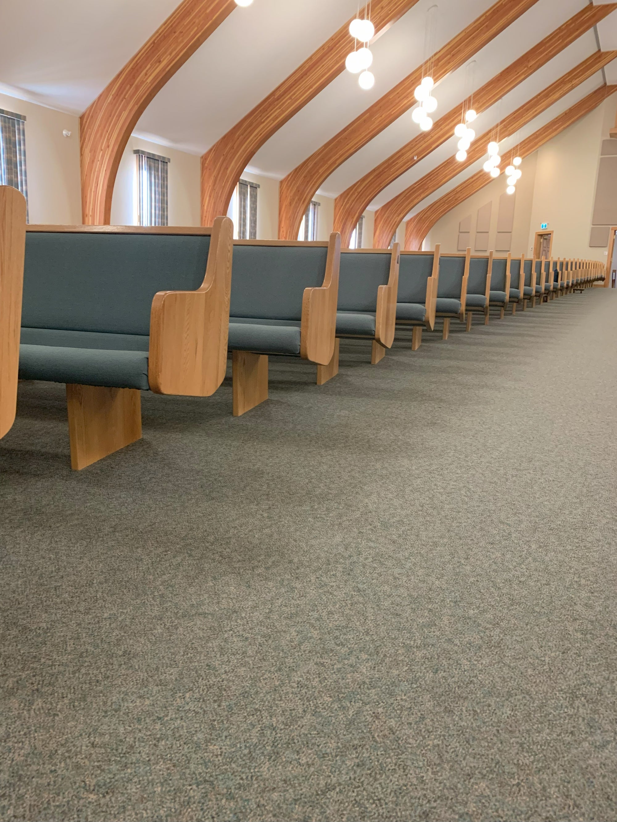 Pew Seating – Premiere Woodworking